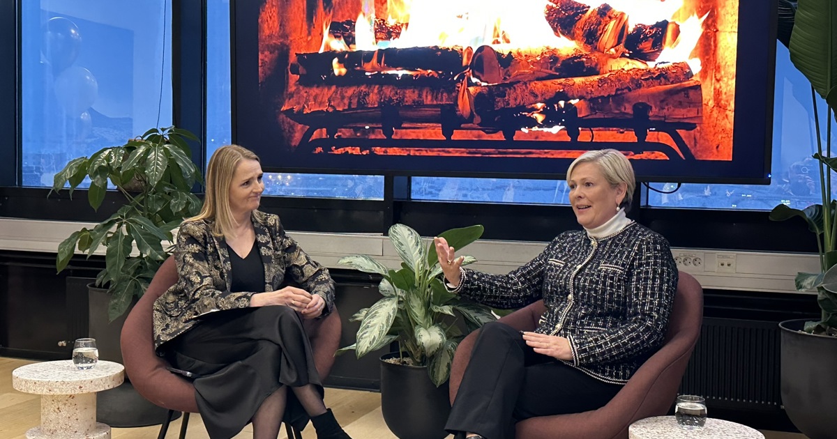 President of Iceland Honors HS Orka on the 50th Anniversary - HS Orka